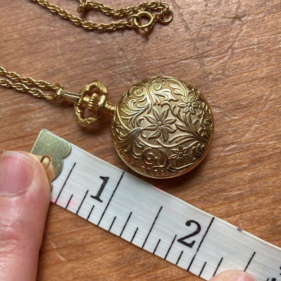 Colibri | Jewelry | Vintage Colibril Gold Watch Pendant Necklace | Poshmark